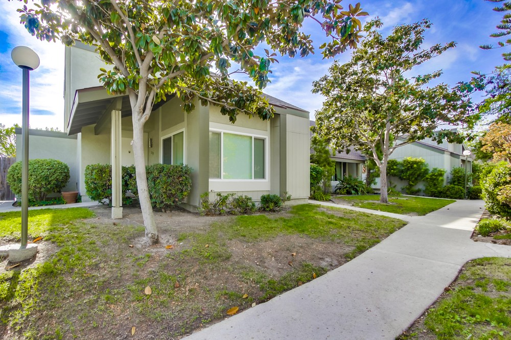 5041 La Cuenta Drive | Rancho Photos